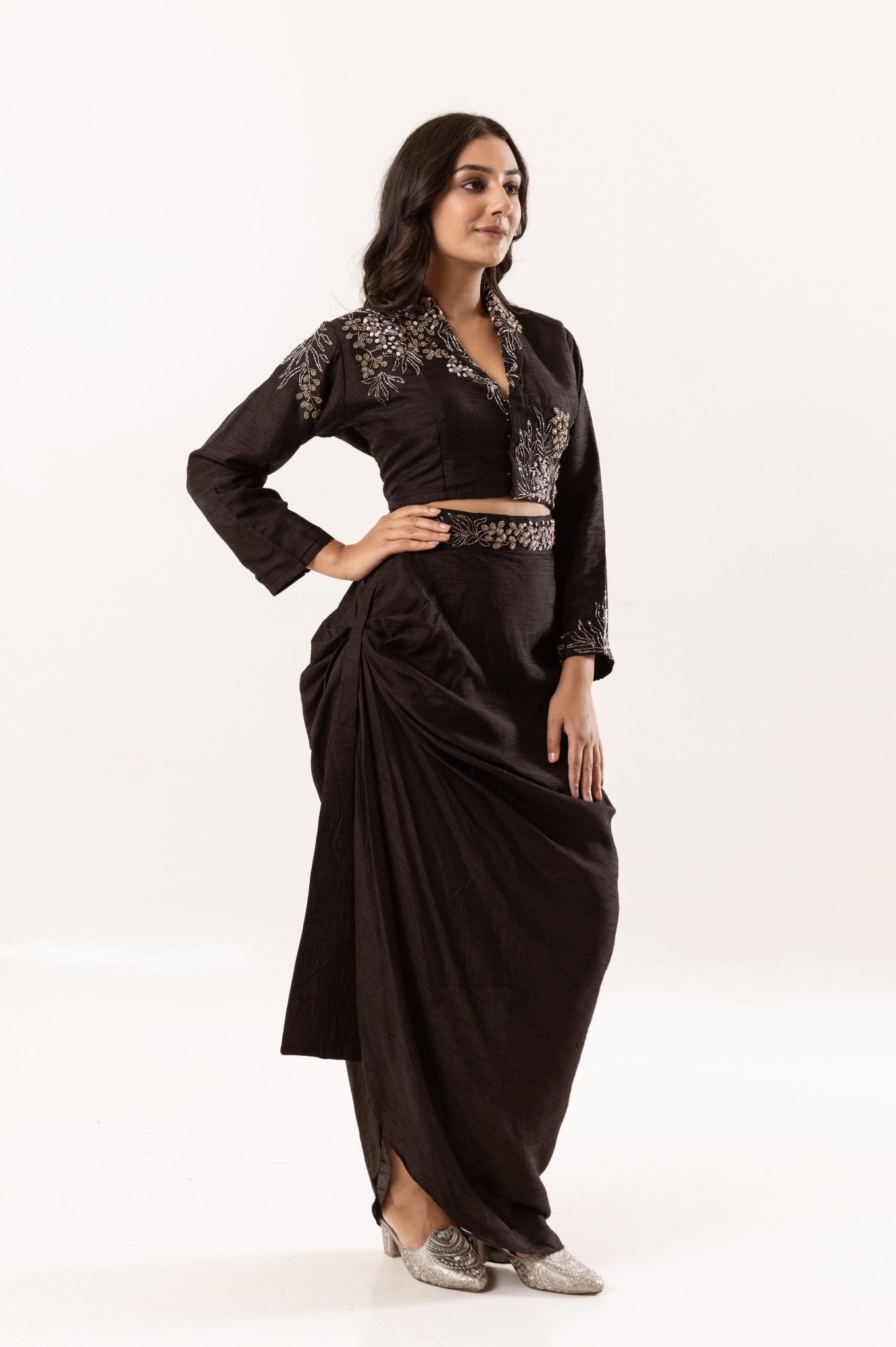 Elegant Black Embroidered Ensemble Traditional Flair with a Modern Twi ...